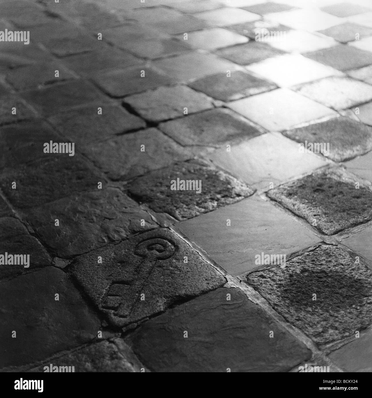 Without floor Black and White Stock Photos & Images - Alamy