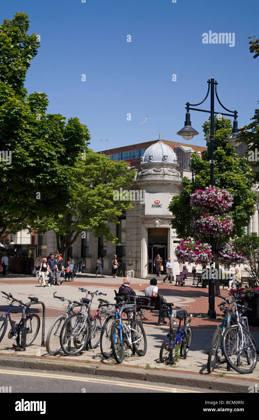 Worthing town centre hi-res stock photography and images - Alamy