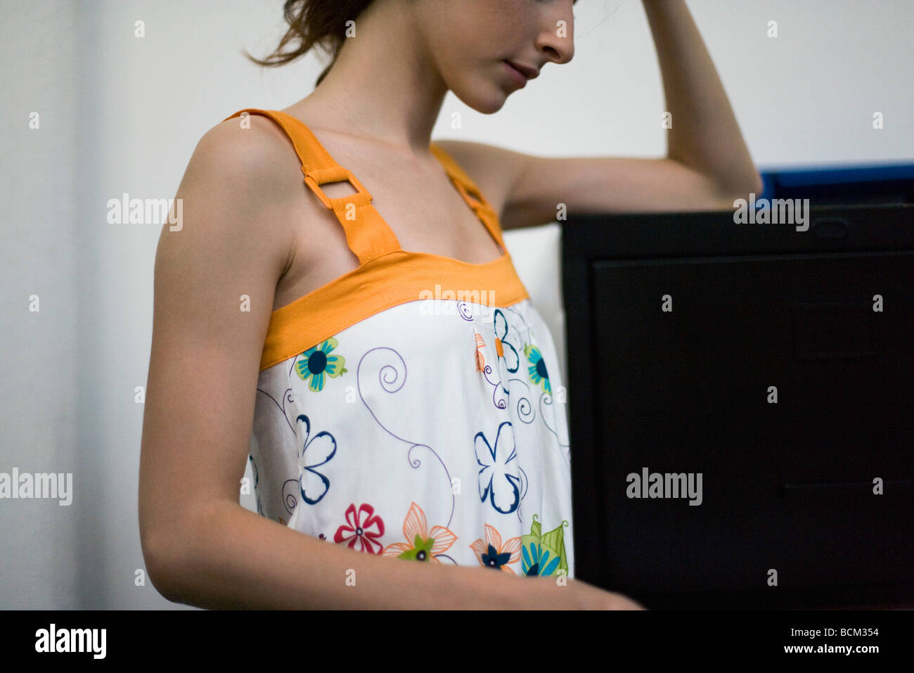 White tank top woman hi-res stock photography and images - Alamy