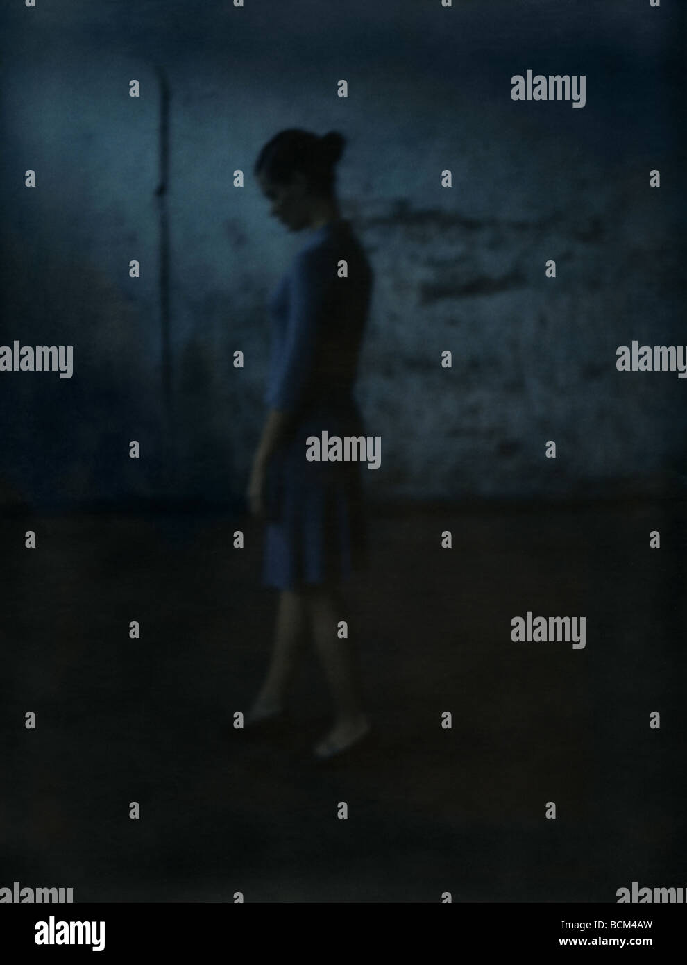 Film noir silhouette hi-res stock photography and images - Alamy