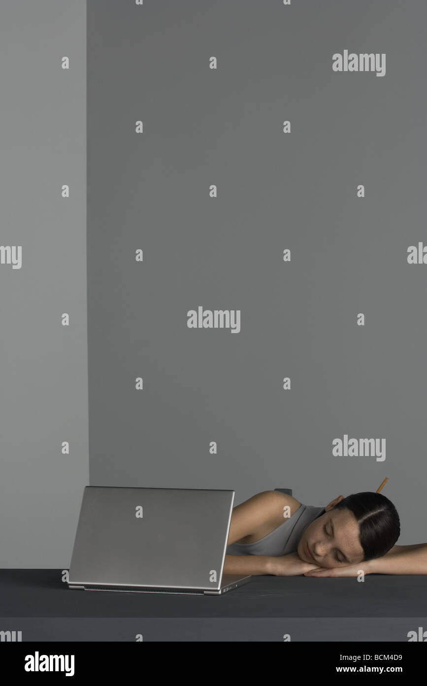 Burned computer hi-res stock photography and images - Alamy