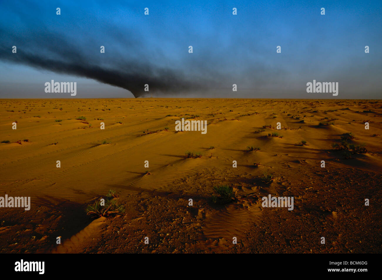 Raid in the desert hi-res stock photography and images - Alamy