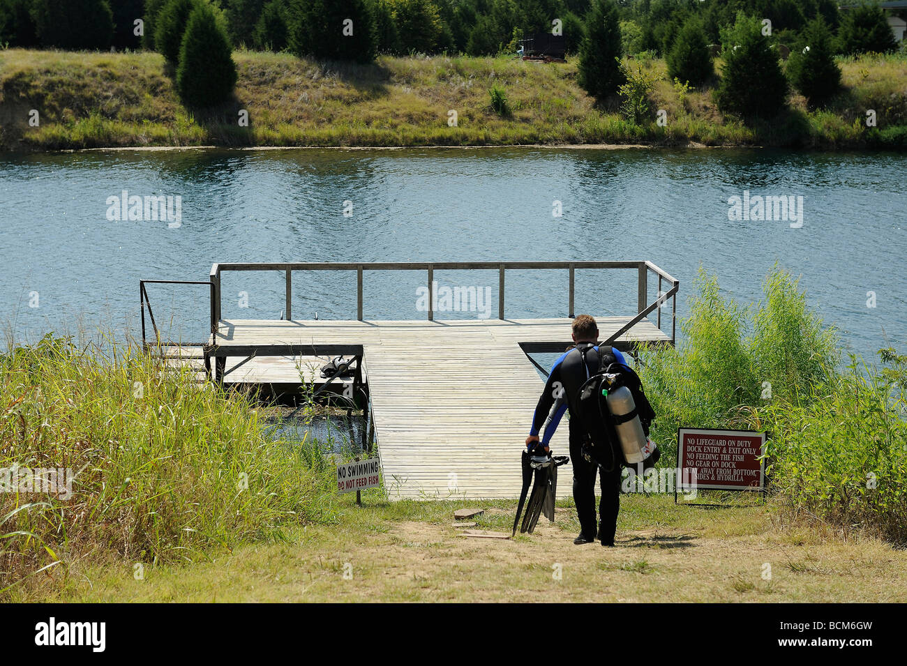 One diver hi-res stock photography and images - Alamy