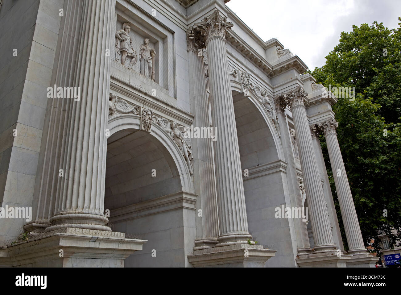 Marble arch oxford street hi-res stock photography and images - Alamy