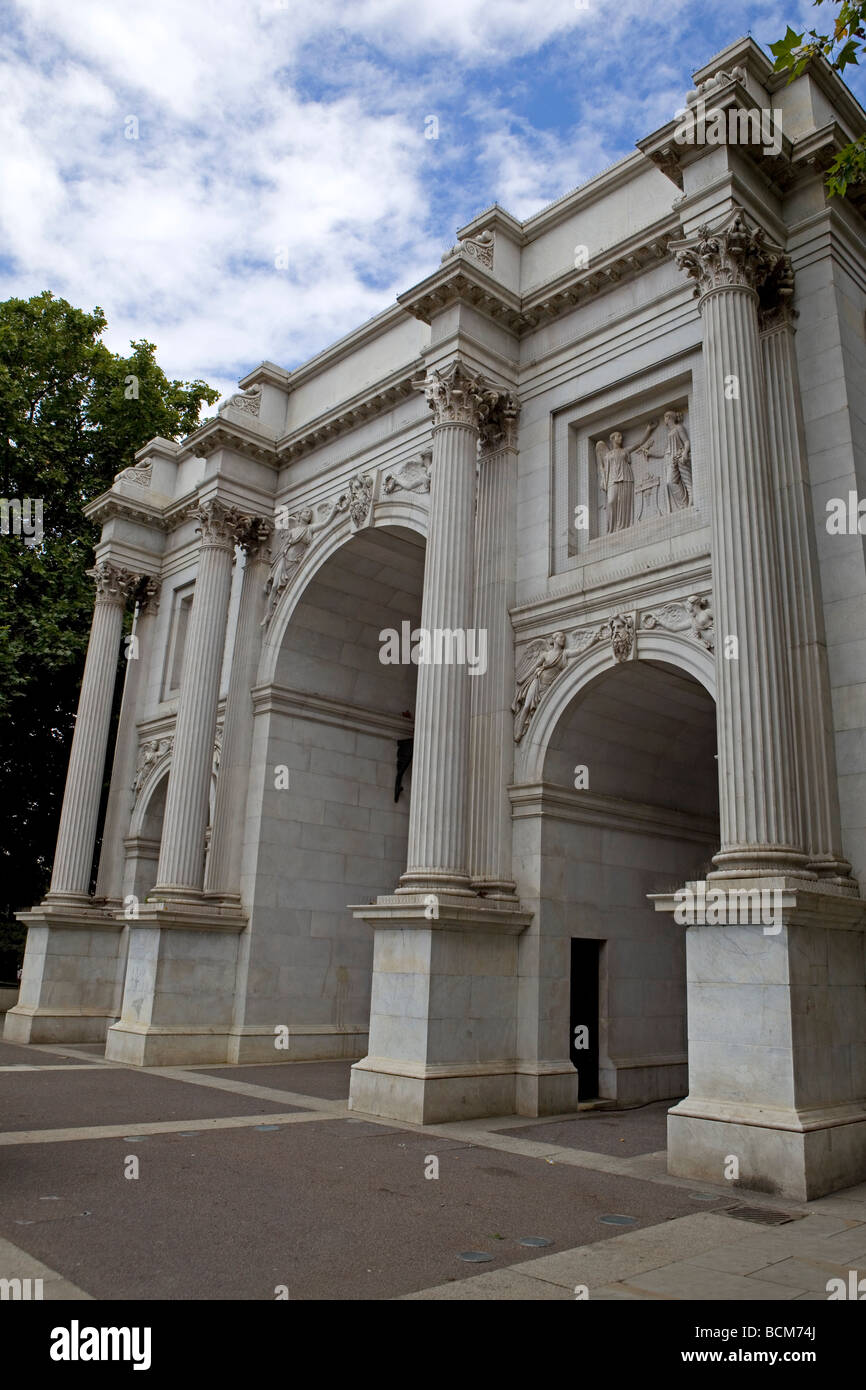 Marble arch oxford street hi-res stock photography and images - Alamy