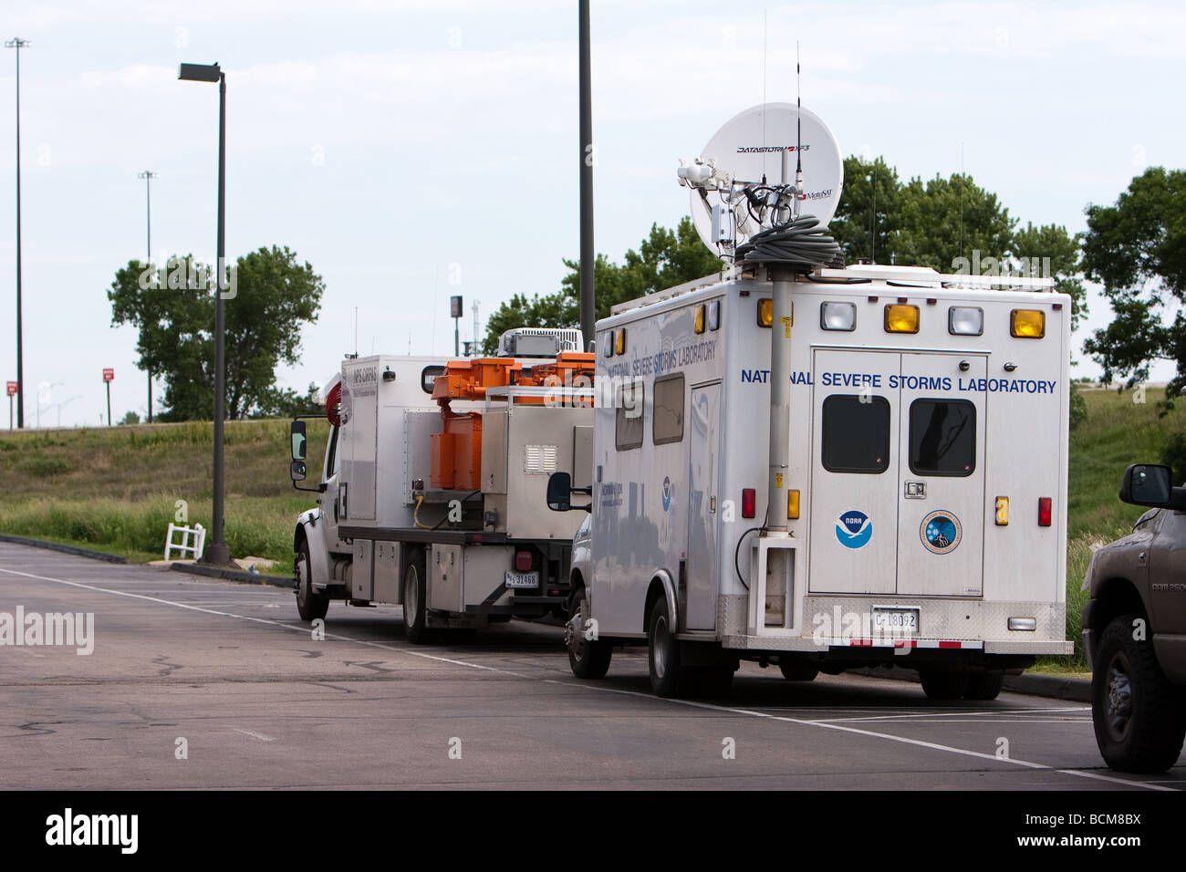 Mobile command post hi-res stock photography and images - Alamy