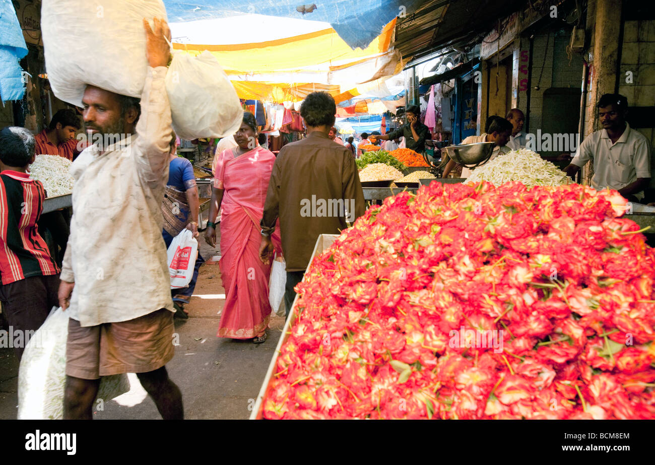 Flowers In Devarja Market Mysore Karnataka State India Stock Photo - Alamy