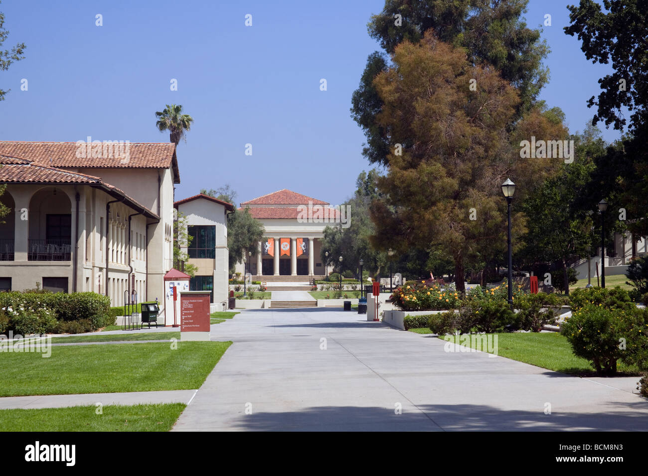 Occidental College, where Barack Obama attended from fall 1979 through ...