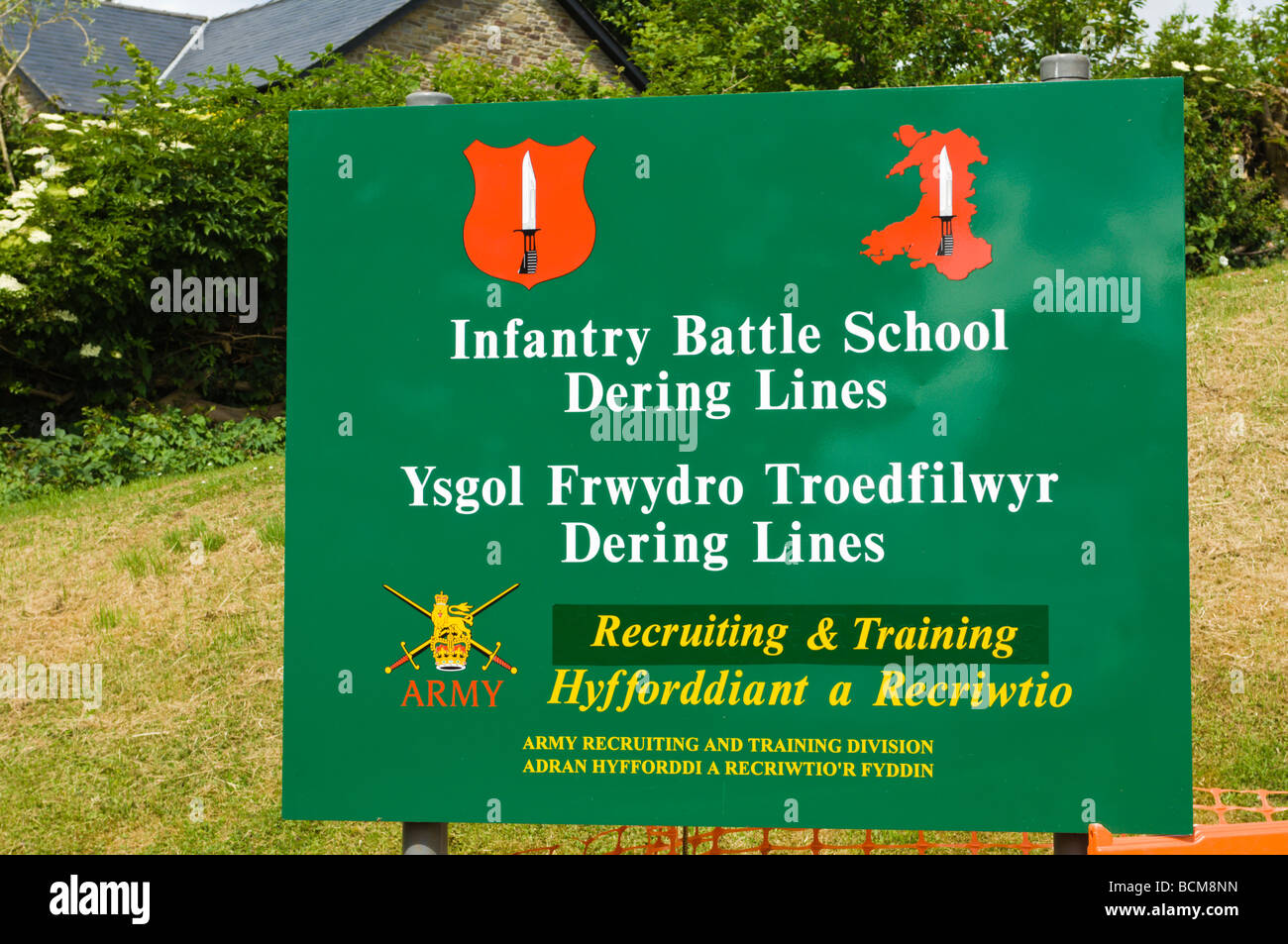 Infantry battle school brecon hi-res stock photography and images - Alamy