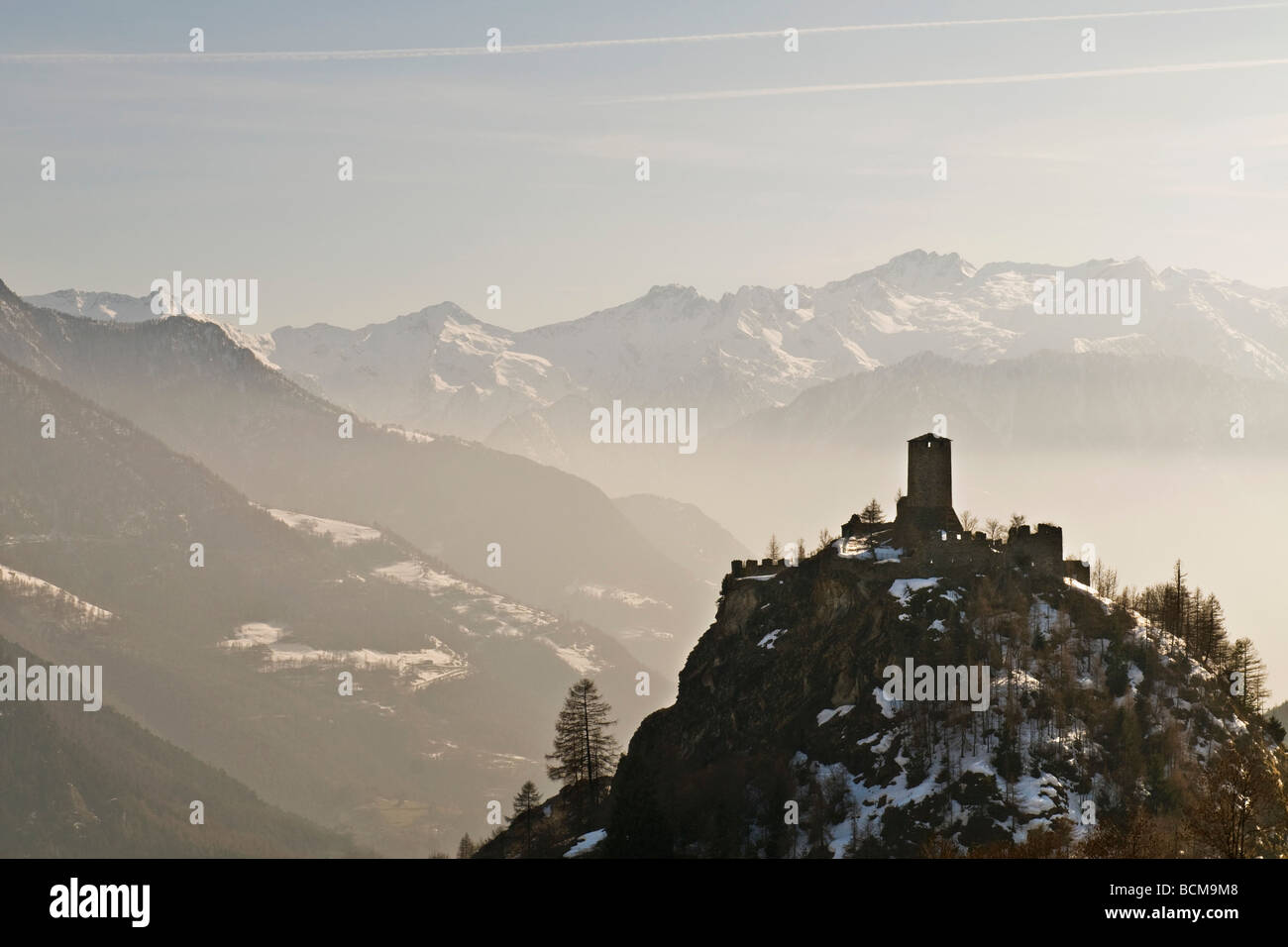 Graines castle italy hi-res stock photography and images - Alamy