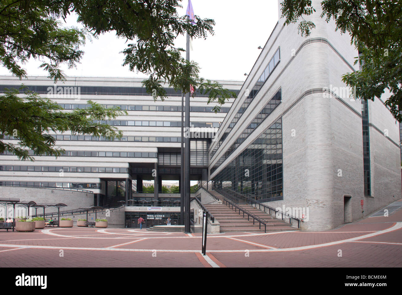 Academic center hi-res stock photography and images - Alamy