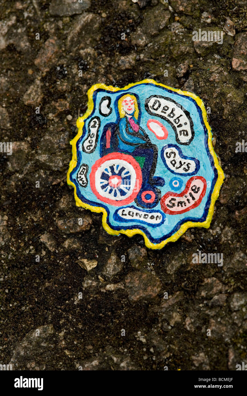 Ben Wilson, chewing gum artist, makes miniature paintings on chewing ...