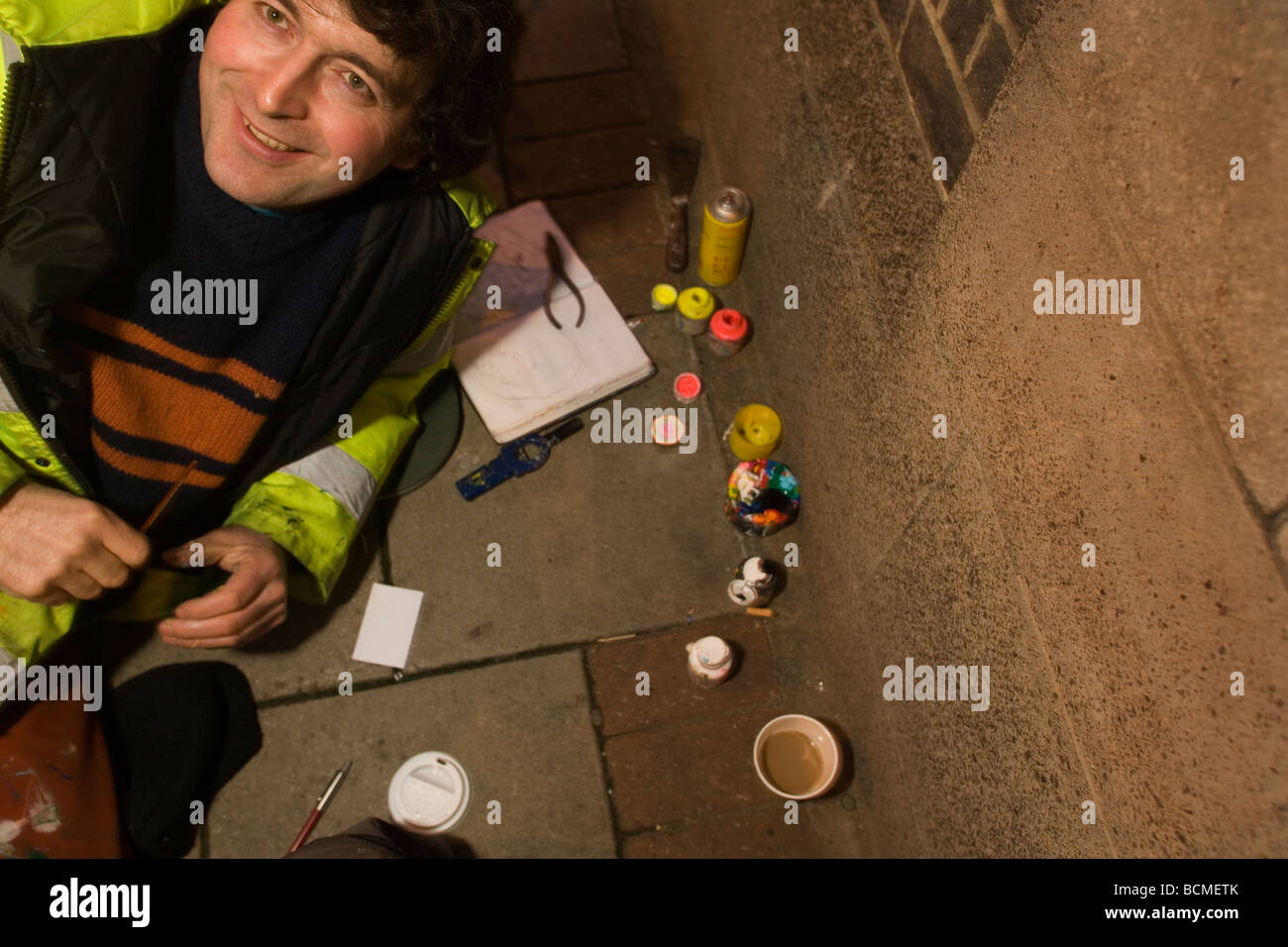 Ben Wilson, chewing gum artist, makes miniature paintings on chewing ...