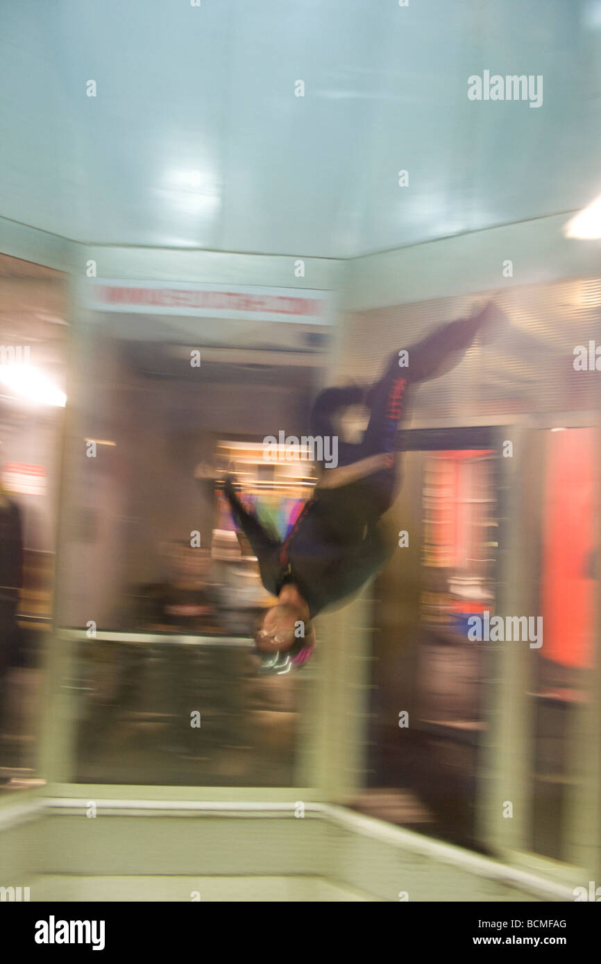 Man fall down hi-res stock photography and images - Alamy