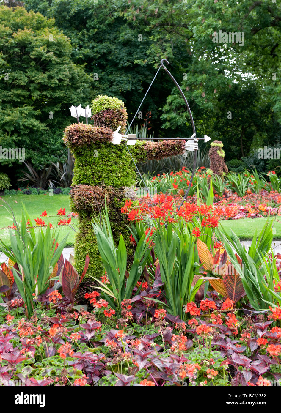 Statue of Robin Hood made from flowers inside Nottingham Castle Museum ...