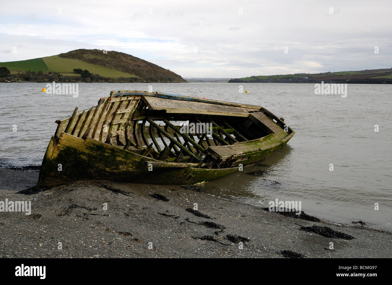 Derelict boat hi-res stock photography and images - Alamy