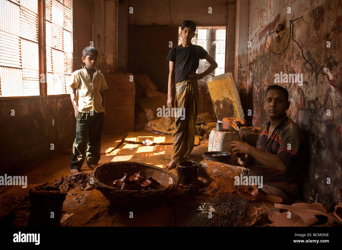 Dhaka child labour Shoe factory Stock Photo - Alamy
