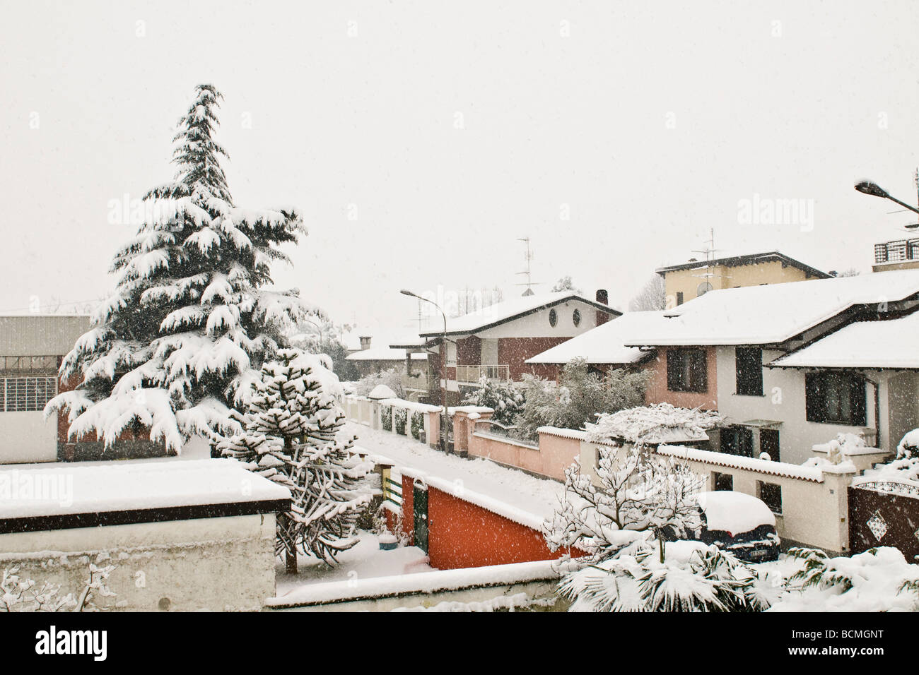 Lombardy italy snow hi-res stock photography and images - Alamy