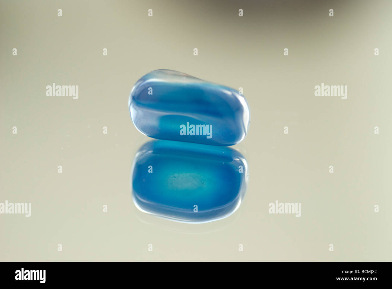 Blue gem stone hi-res stock photography and images - Alamy