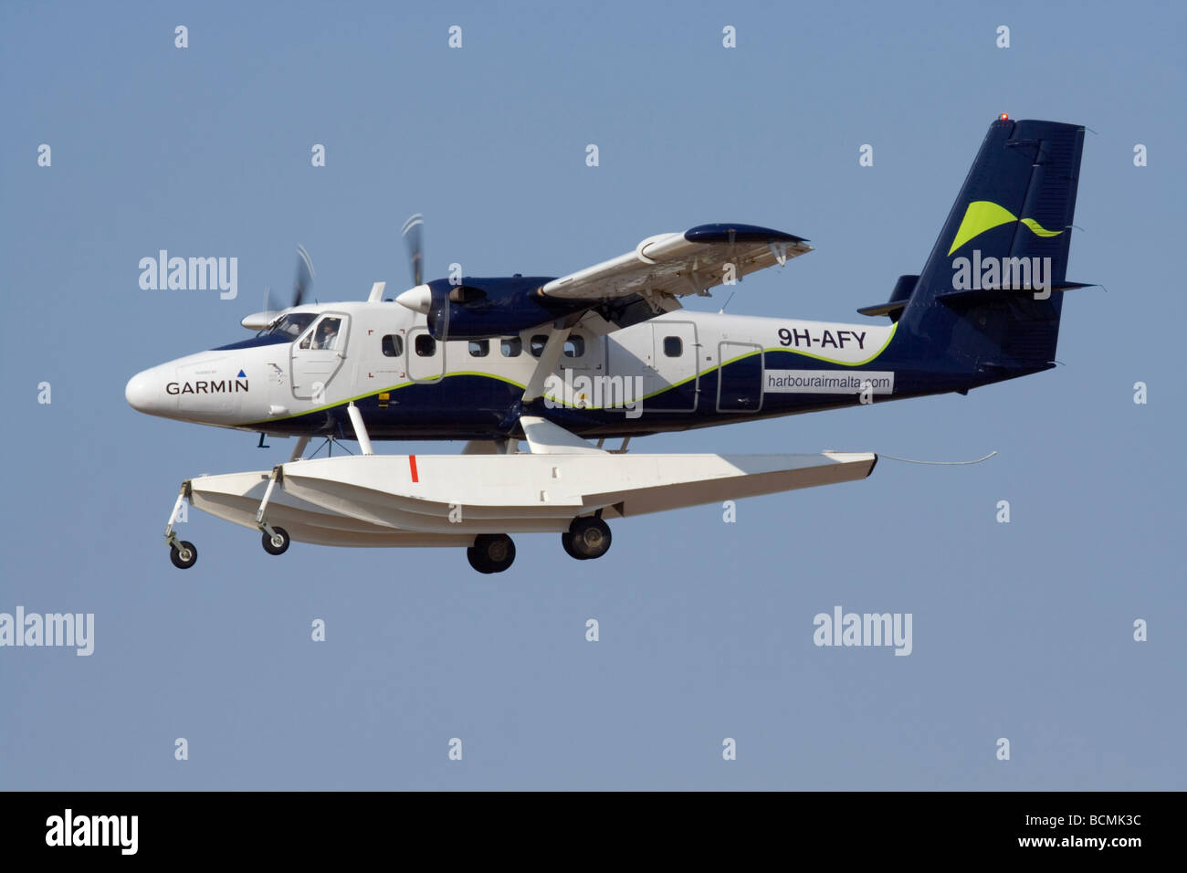 De Havilland Canada DHC-6 Twin Otter amphibious aircraft with retractable undercarriage ...