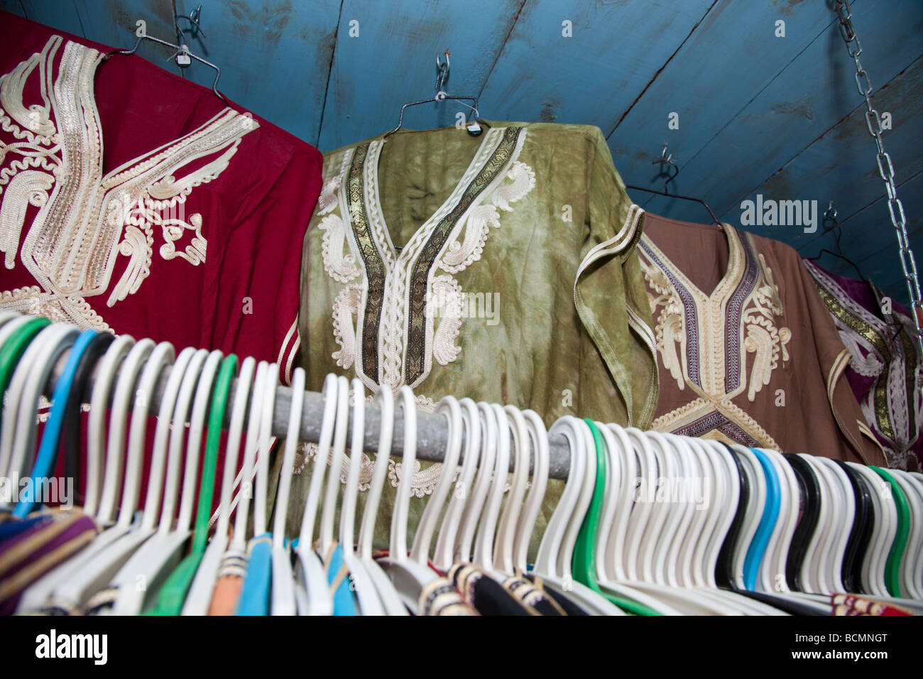 African clothing tunic hi-res stock photography and images - Alamy