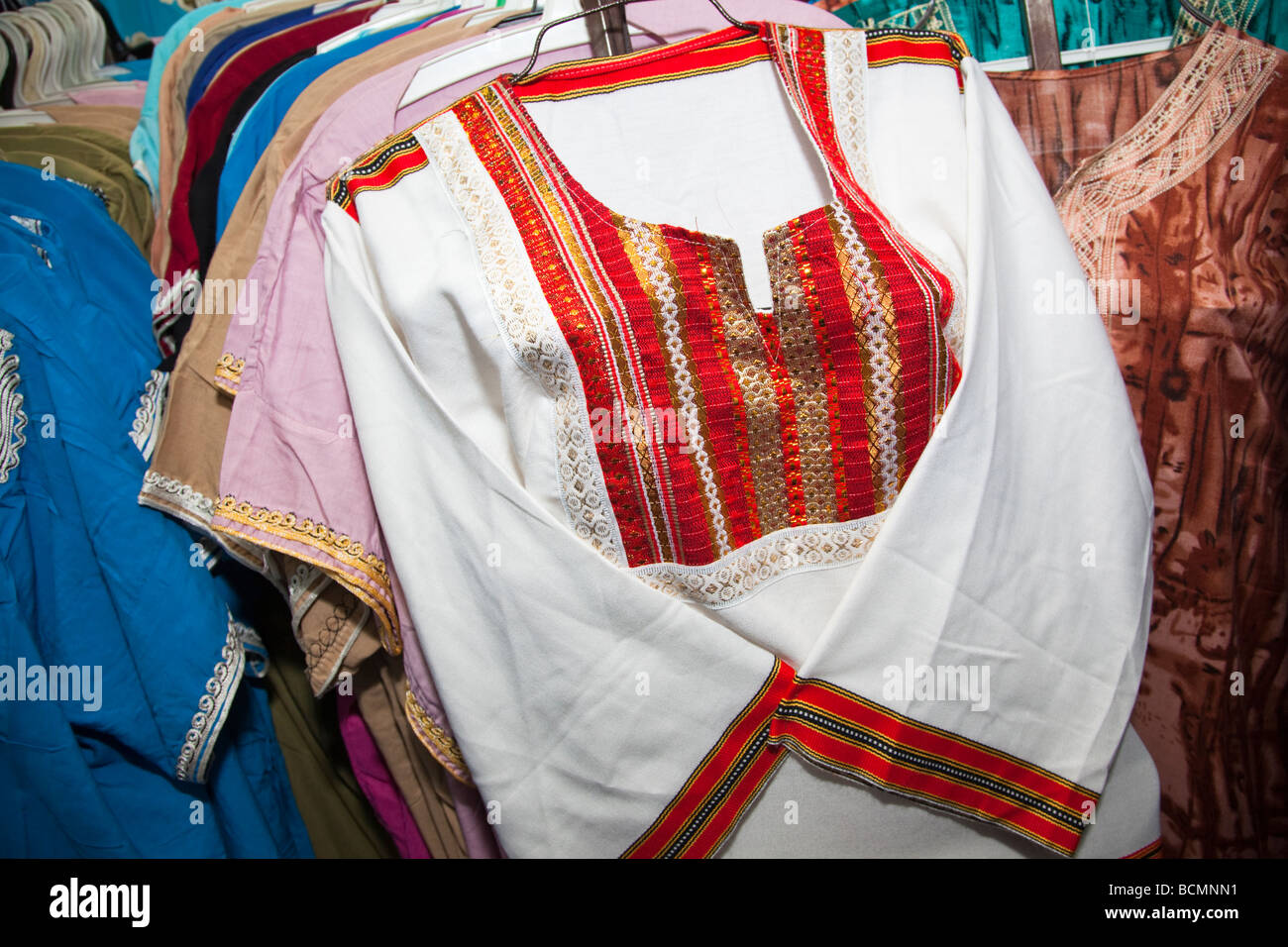 African clothing tunic hi-res stock photography and images - Alamy