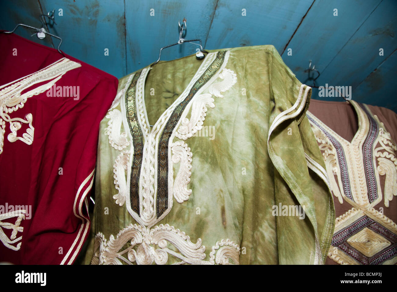 African clothing tunic hi-res stock photography and images - Alamy