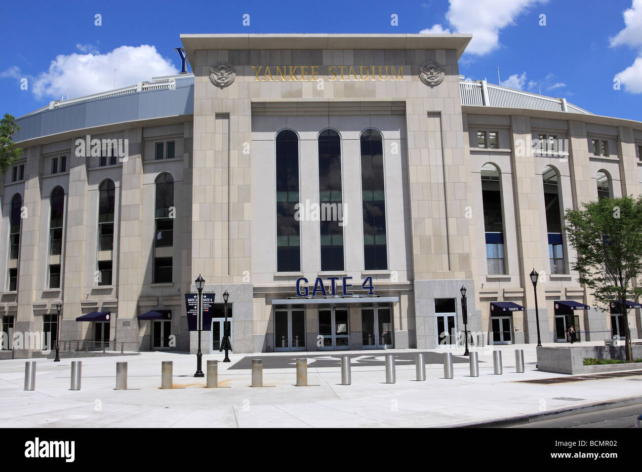 The new Yankee Stadium, Bronx, NY Stock Photo - Alamy