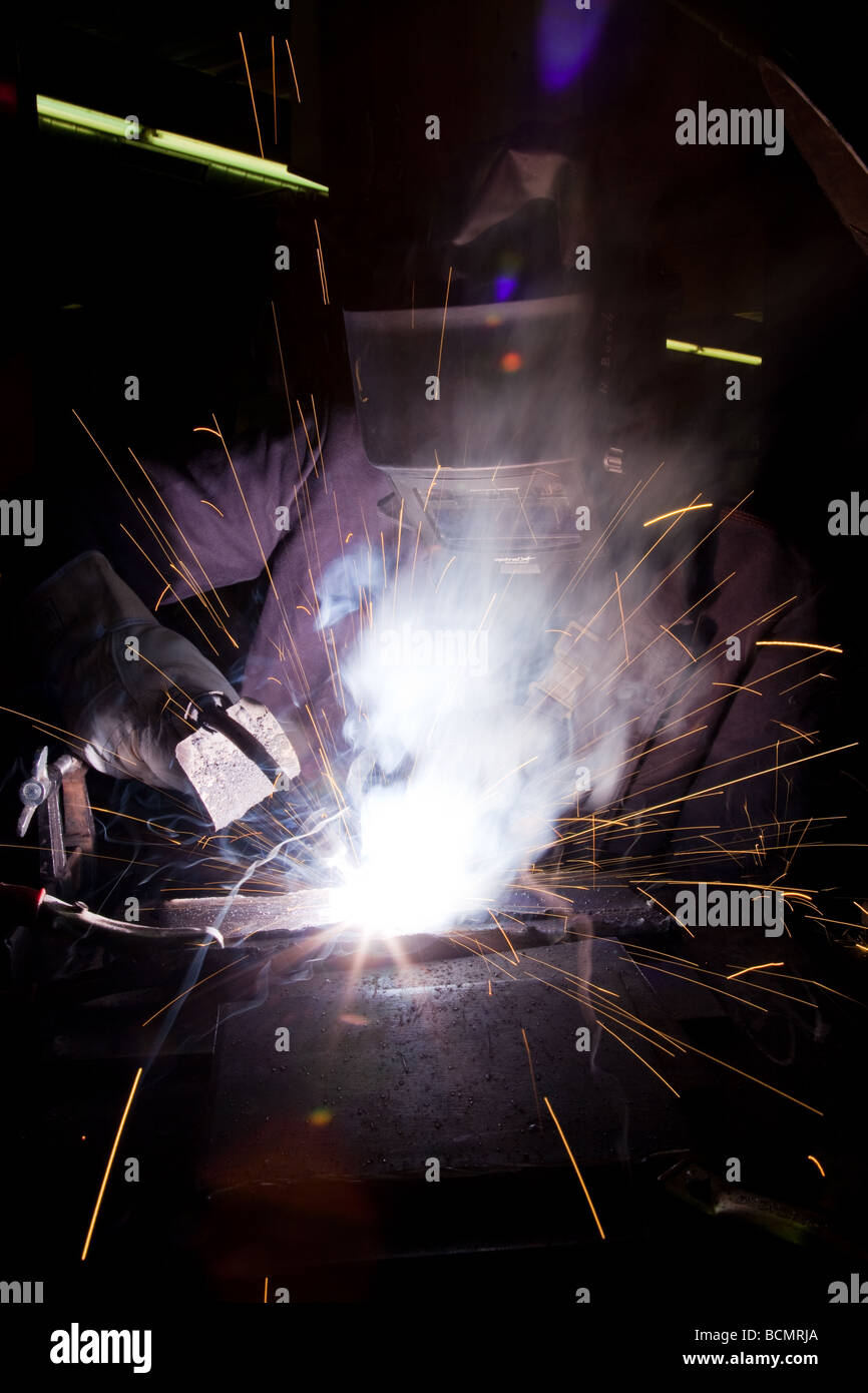 Carbon arc welding hi-res stock photography and images - Alamy