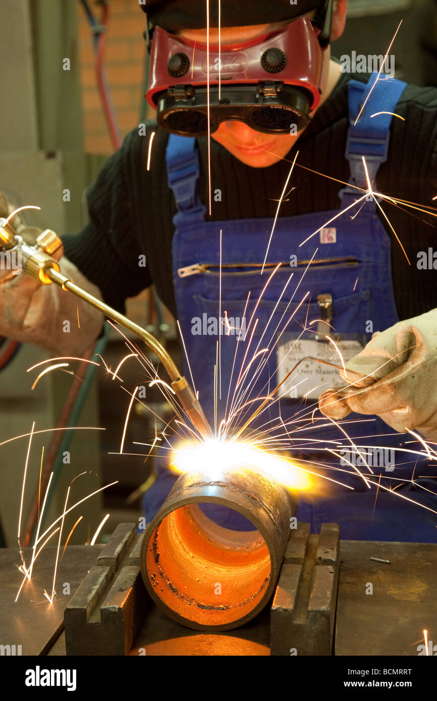 Welder qualification hi-res stock photography and images - Alamy