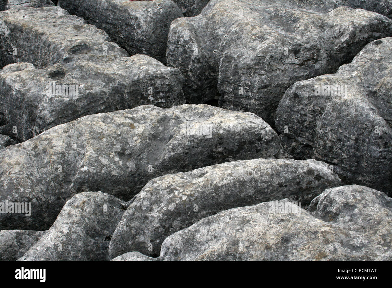 Grikes and clints hi-res stock photography and images - Alamy