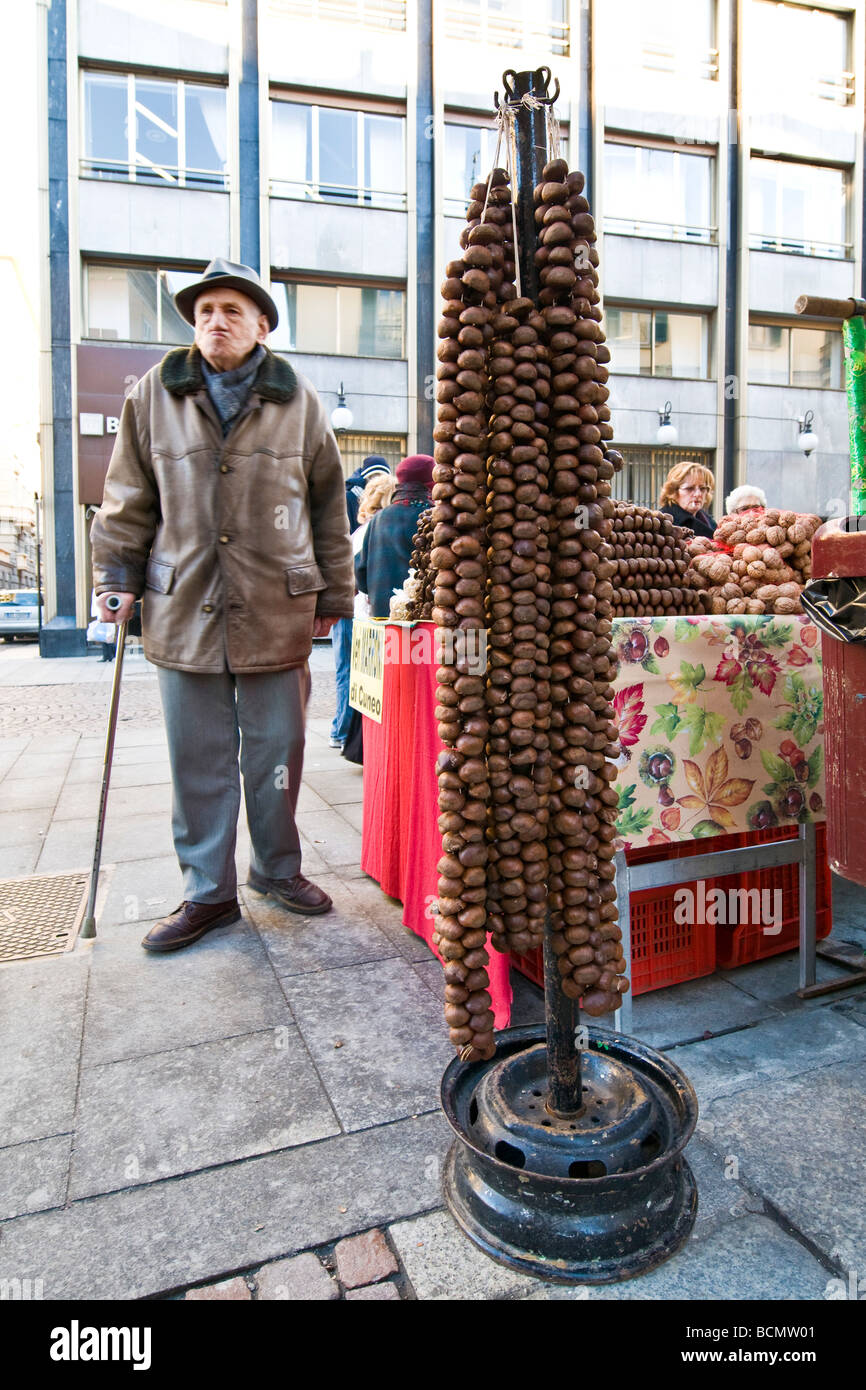 Chestnut seller hi-res stock photography and images - Alamy