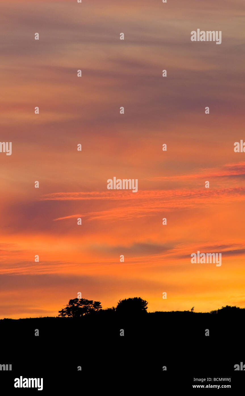 Sunset evening sky hi-res stock photography and images - Alamy