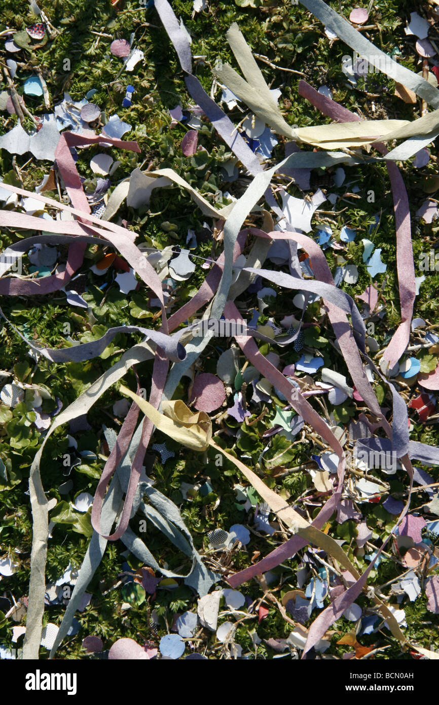 Confetti on ground glitter hi-res stock photography and images - Alamy