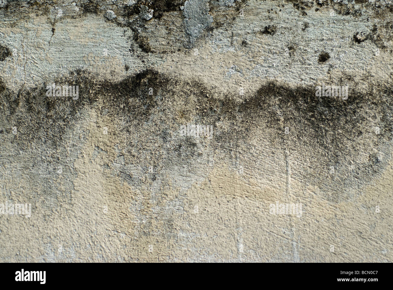 External wall in bad condition Stock Photo - Alamy