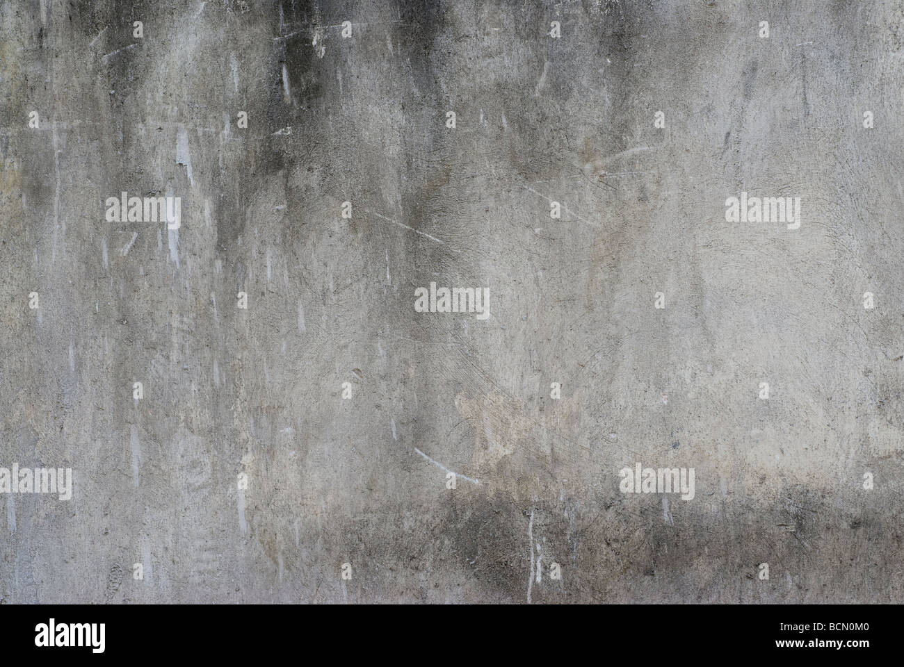 External wall in bad condition Stock Photo - Alamy