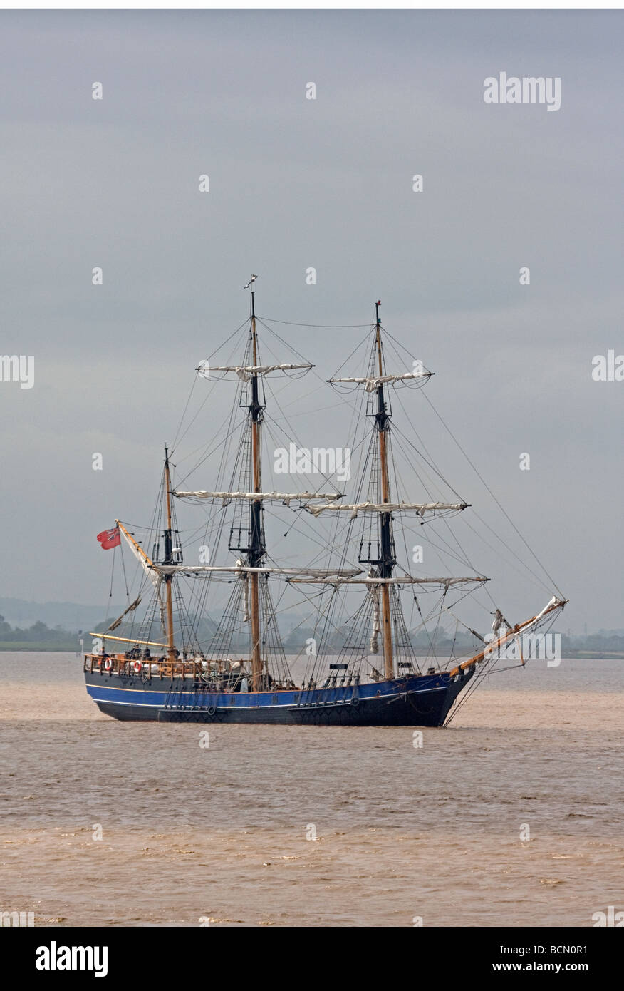 Tall ships gloucester and sharpness hi-res stock photography and images ...