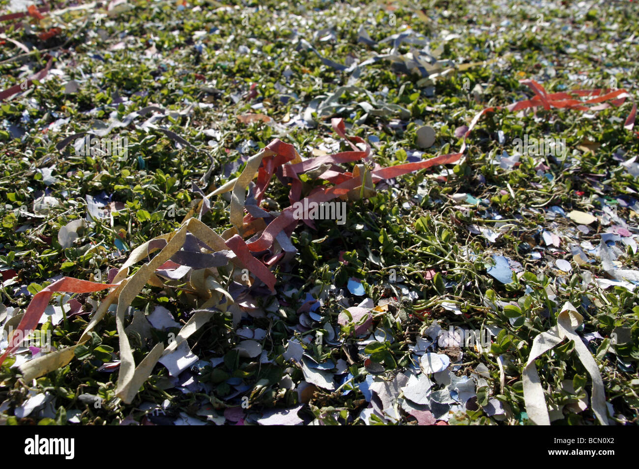Confetti on ground glitter hi-res stock photography and images - Alamy