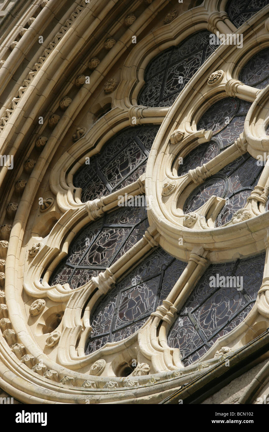 Gothic revival window hi-res stock photography and images - Alamy