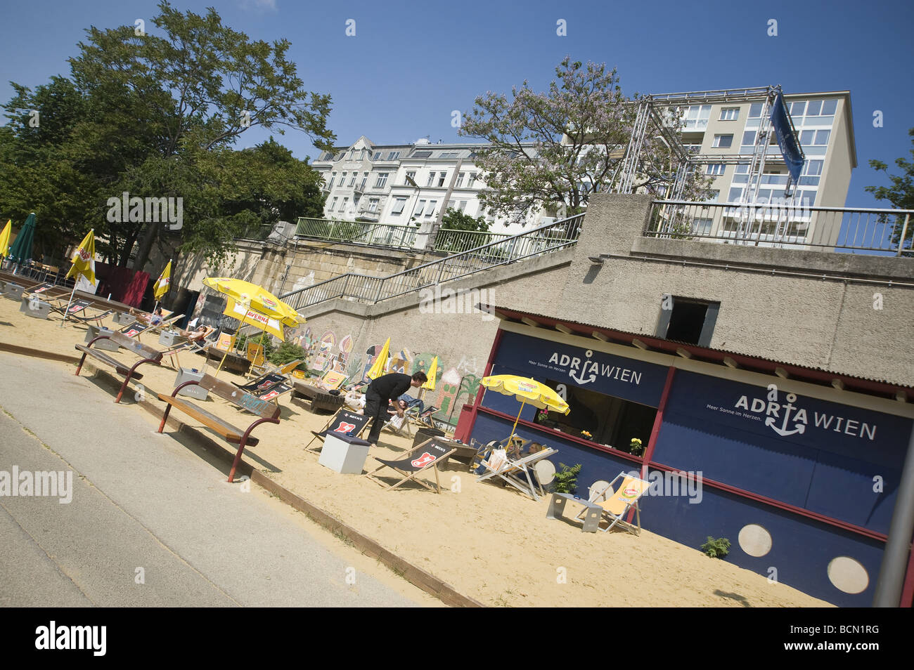 Wien Strandbar am Donaukanal Stock Photo - Alamy