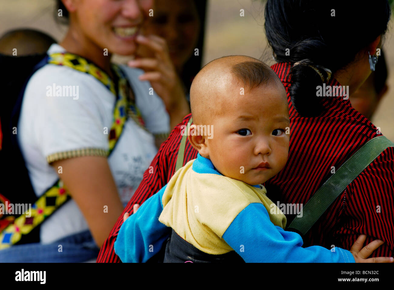 Baby migrant hi-res stock photography and images - Alamy