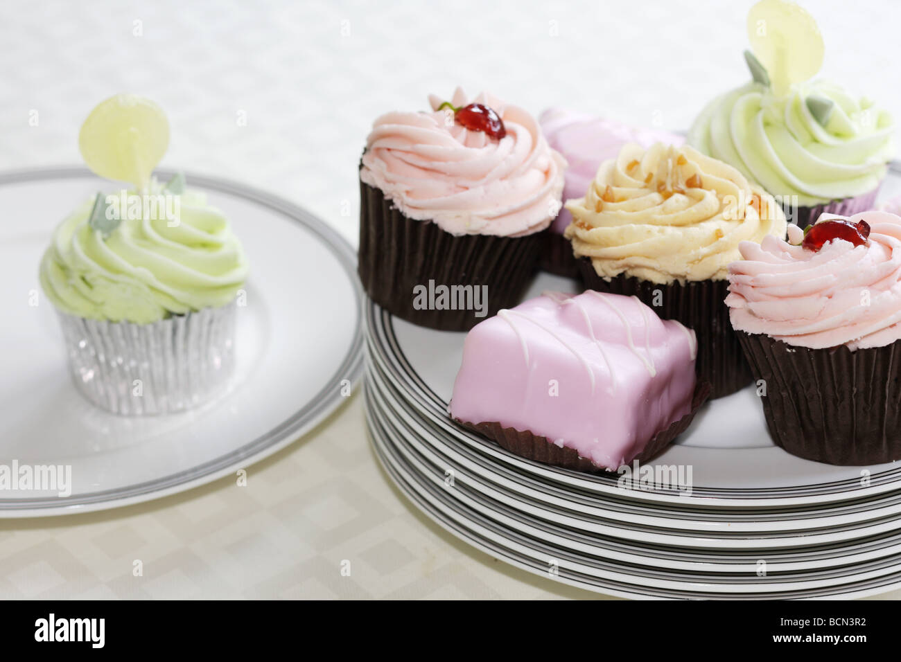 Selection of Cup Cakes Stock Photo - Alamy