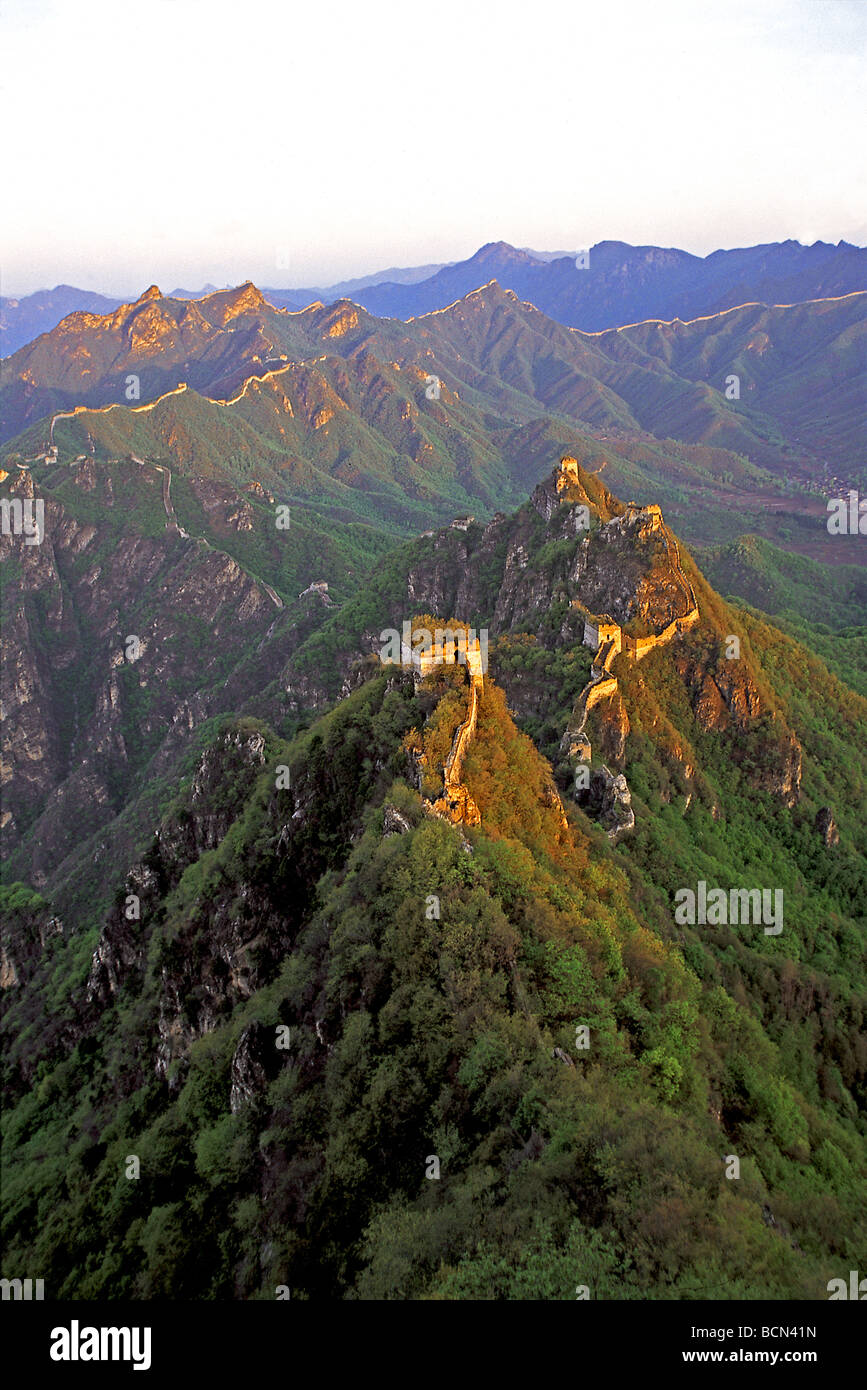 Jiankou Great Wall winding through steep mountain range in winter ...
