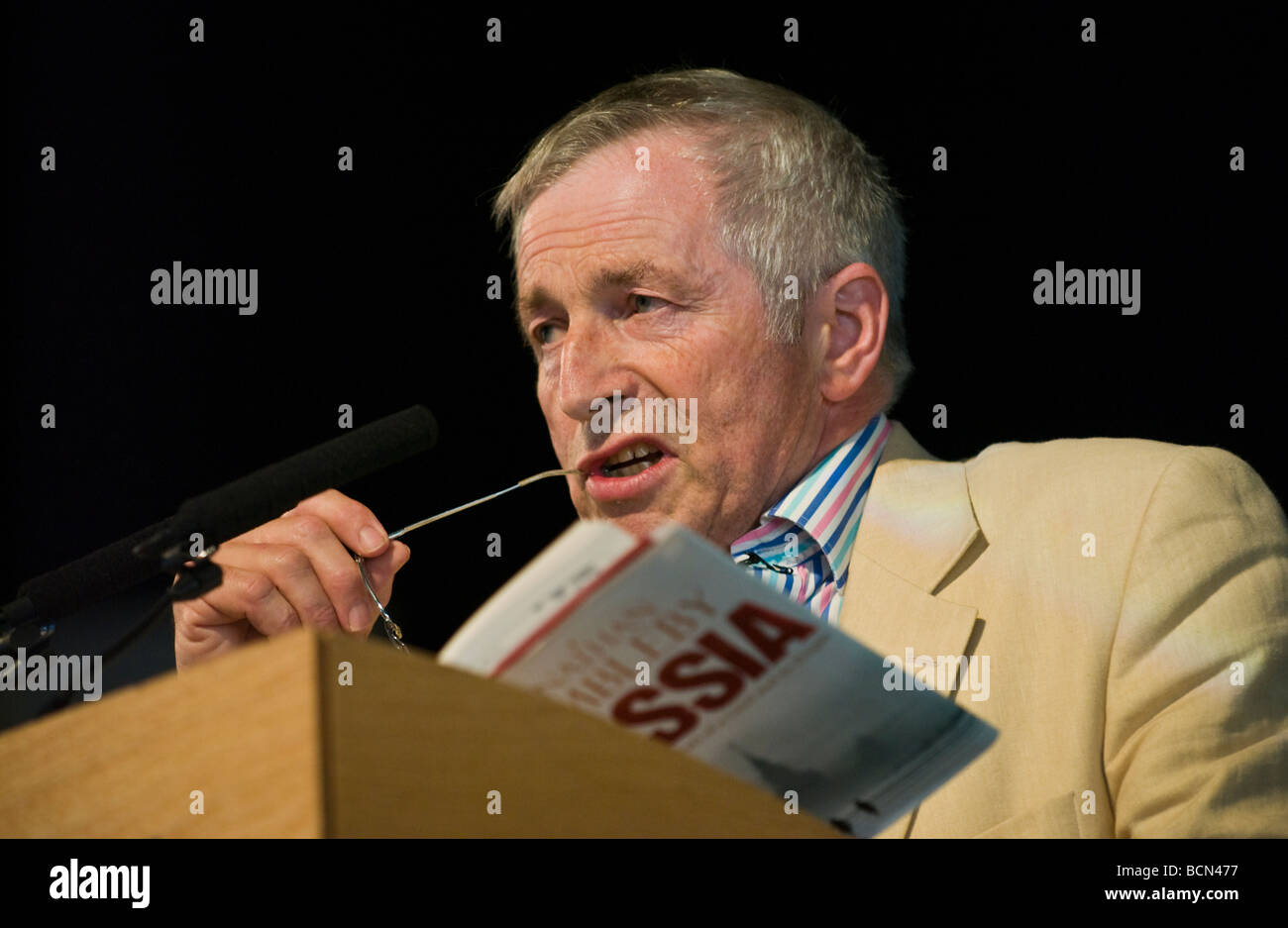 Jonathan dimbleby book hi-res stock photography and images - Alamy