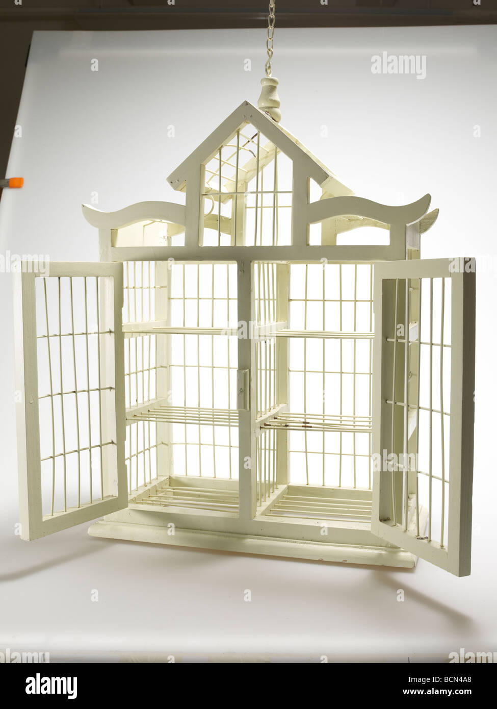 Bird cage open hi-res stock photography and images - Alamy