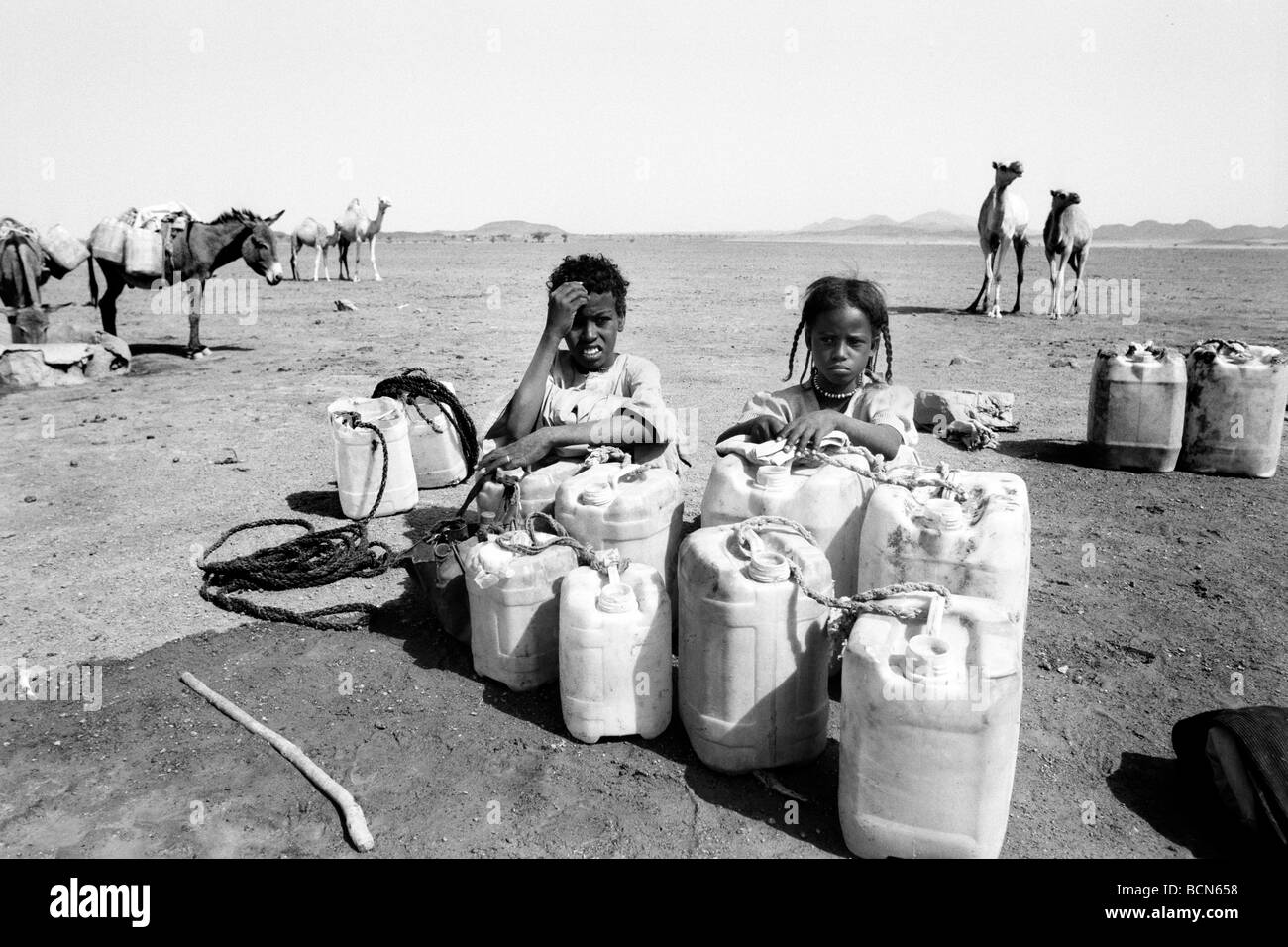 nubia sudan bayuda desert Stock Photo - Alamy