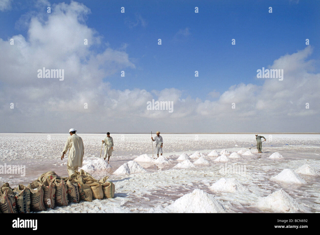 oman saline of mahoot Stock Photo - Alamy