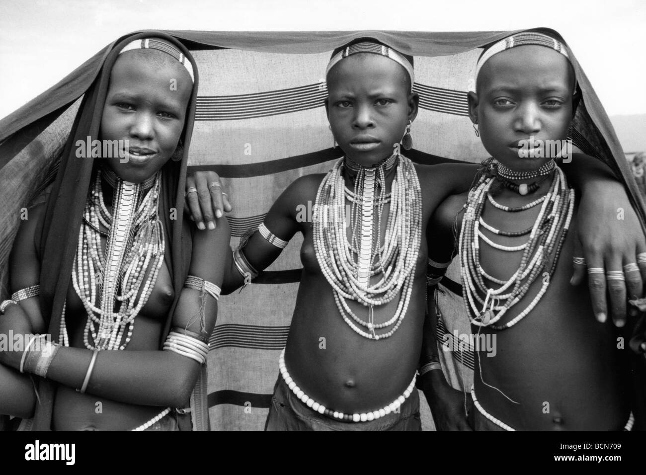 ethiopia erbore tribe Stock Photo - Alamy