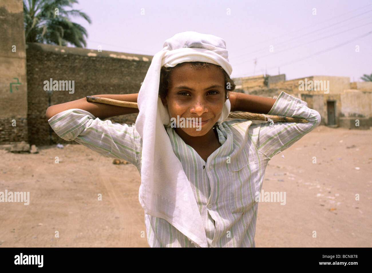yemen Bayt al Faqih daily life Stock Photo - Alamy