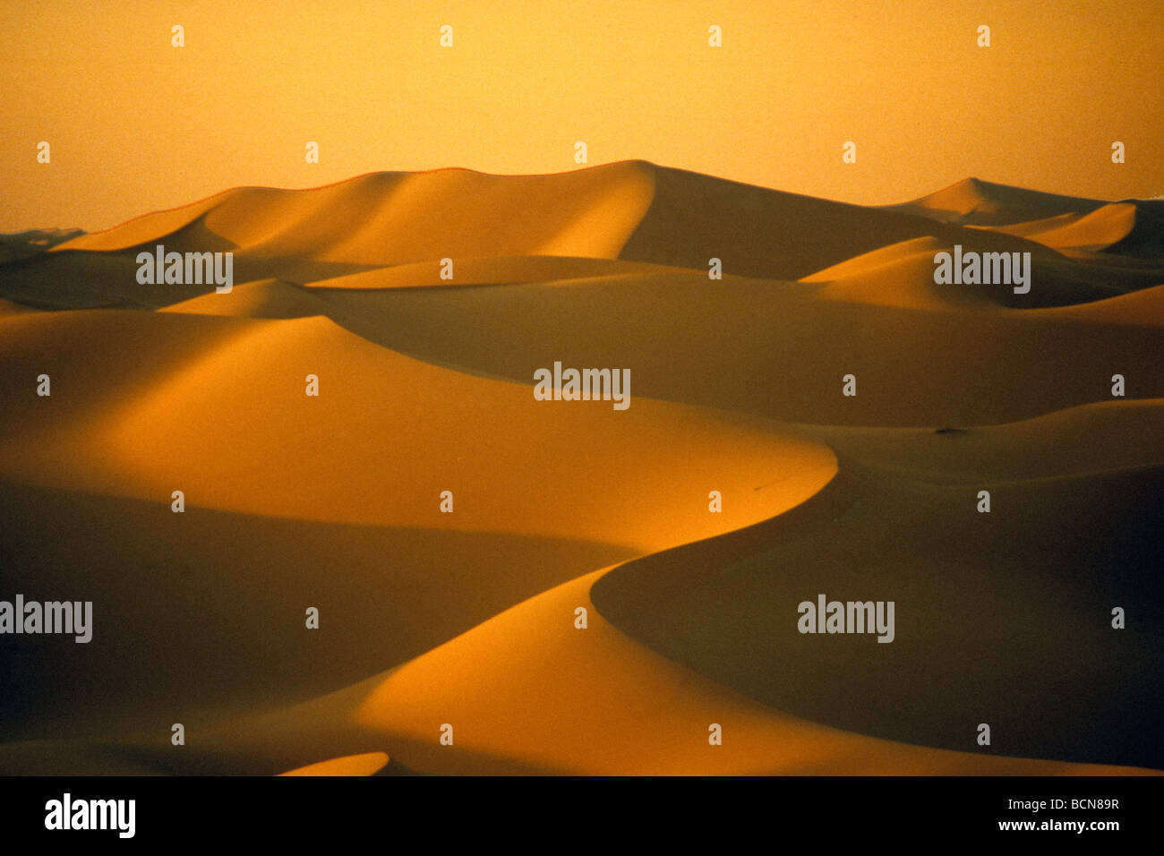 Libyan desert hi-res stock photography and images - Alamy